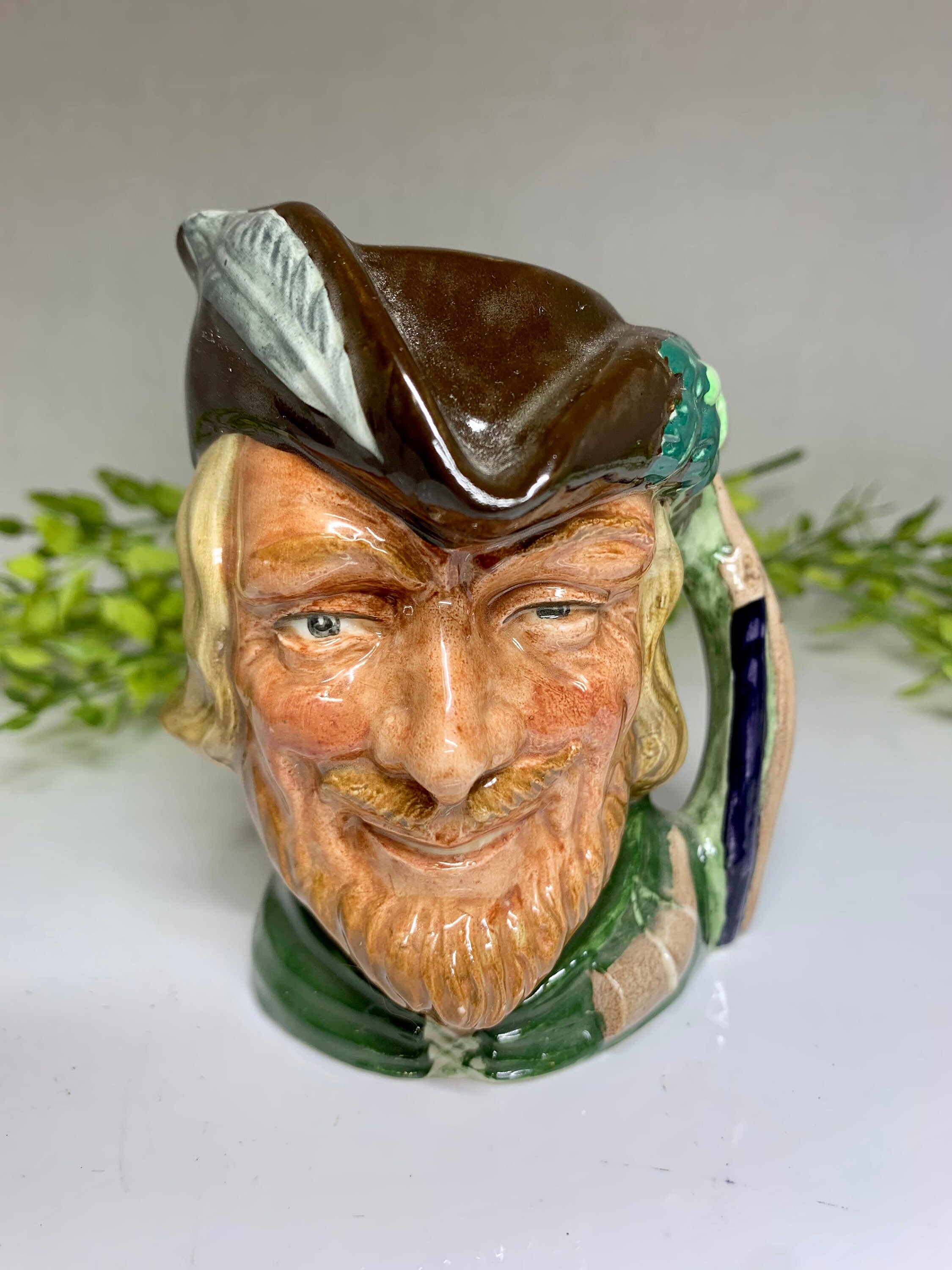 1959 Royal Doulton Robin Hood Toby D6534 Fine Porcelain Made in England ...