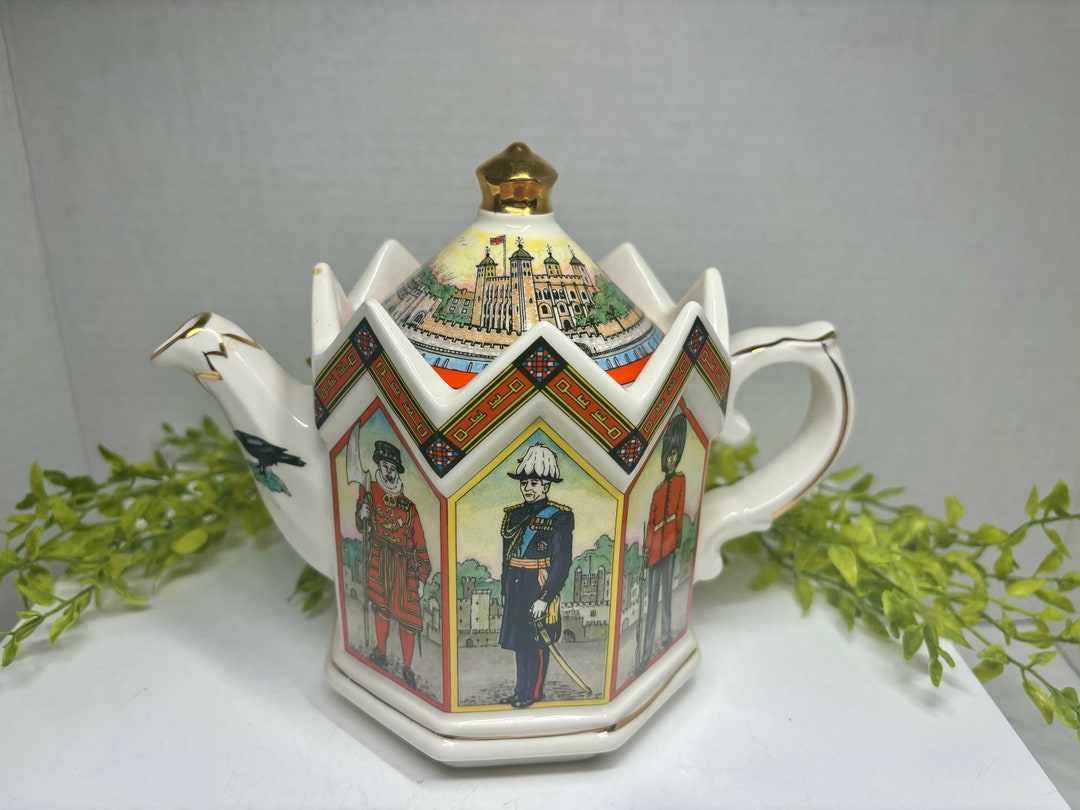James Sadler Teapot Tower of London Porcelain Made in England - Etsy