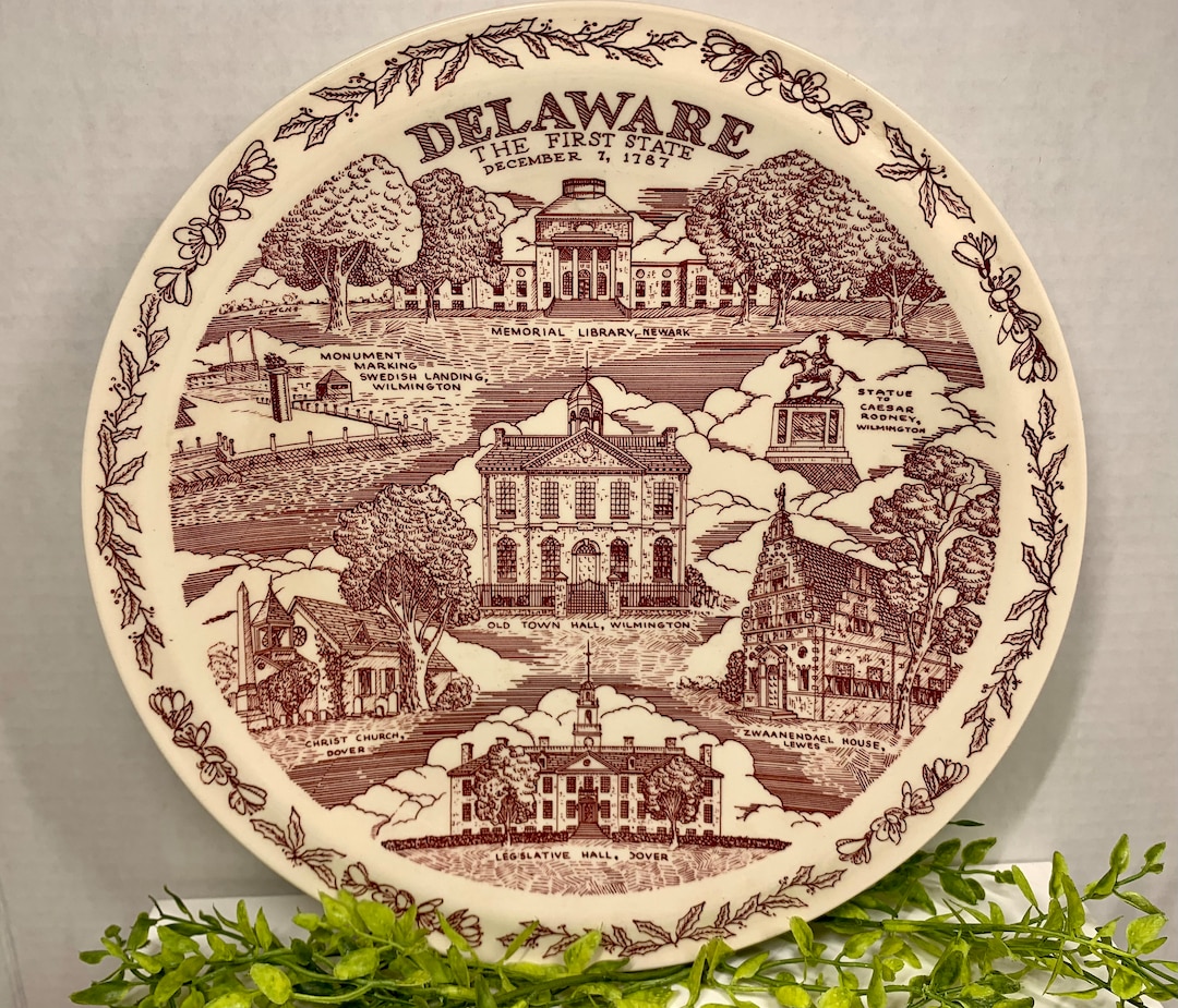 1940 Vernon Kilns USA Souvenir Plate Delaware First State December 7 ...