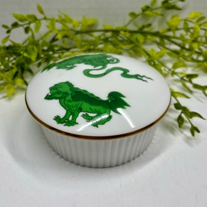 Wedgwood Chinese Tigers Green Bone China Made in England Round Box With ...