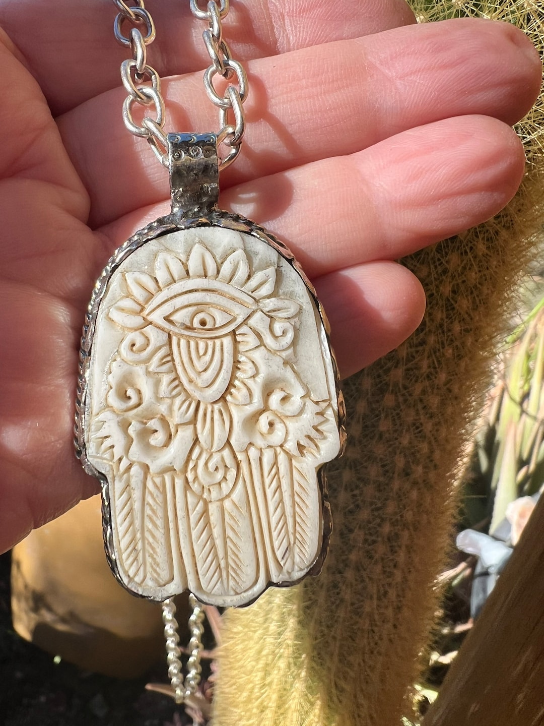 Hamsa, Hand of Fatima, Evil Eye Protector Pendant, Hand Pendant ...