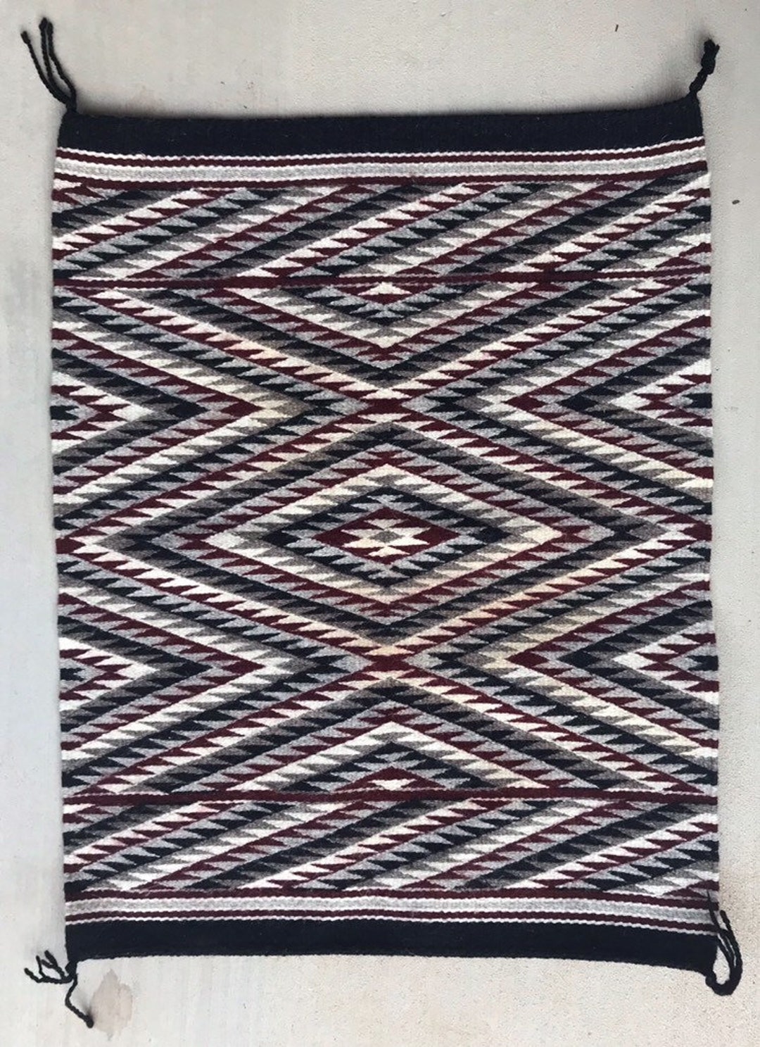Navajo Rug, Navajo Eye Dazzler Rug, 20.5 X 26, Authentic Navajo ...