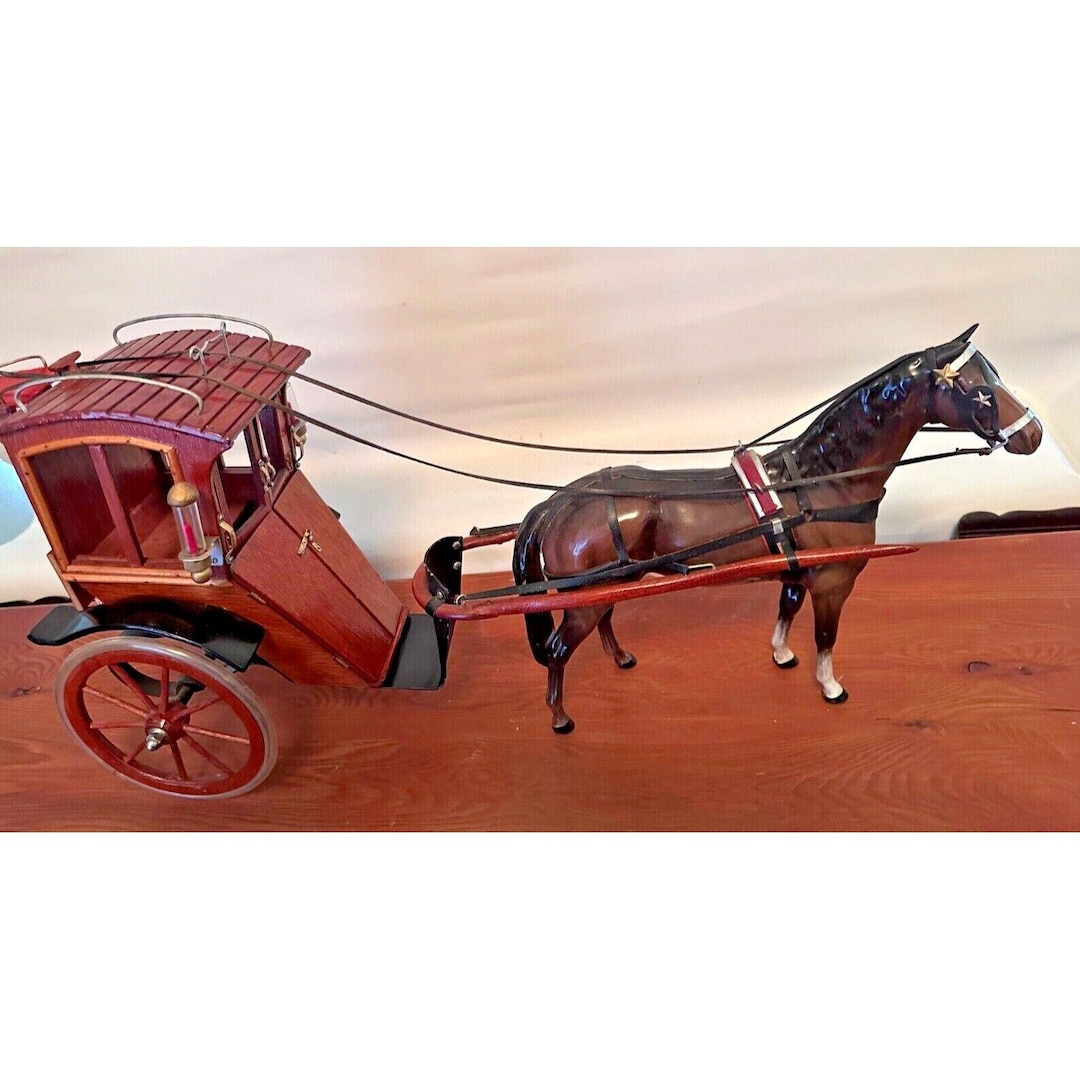 Horse-drawn Carriage Hansom Cab With Beswick Horse, John L. Black of ...