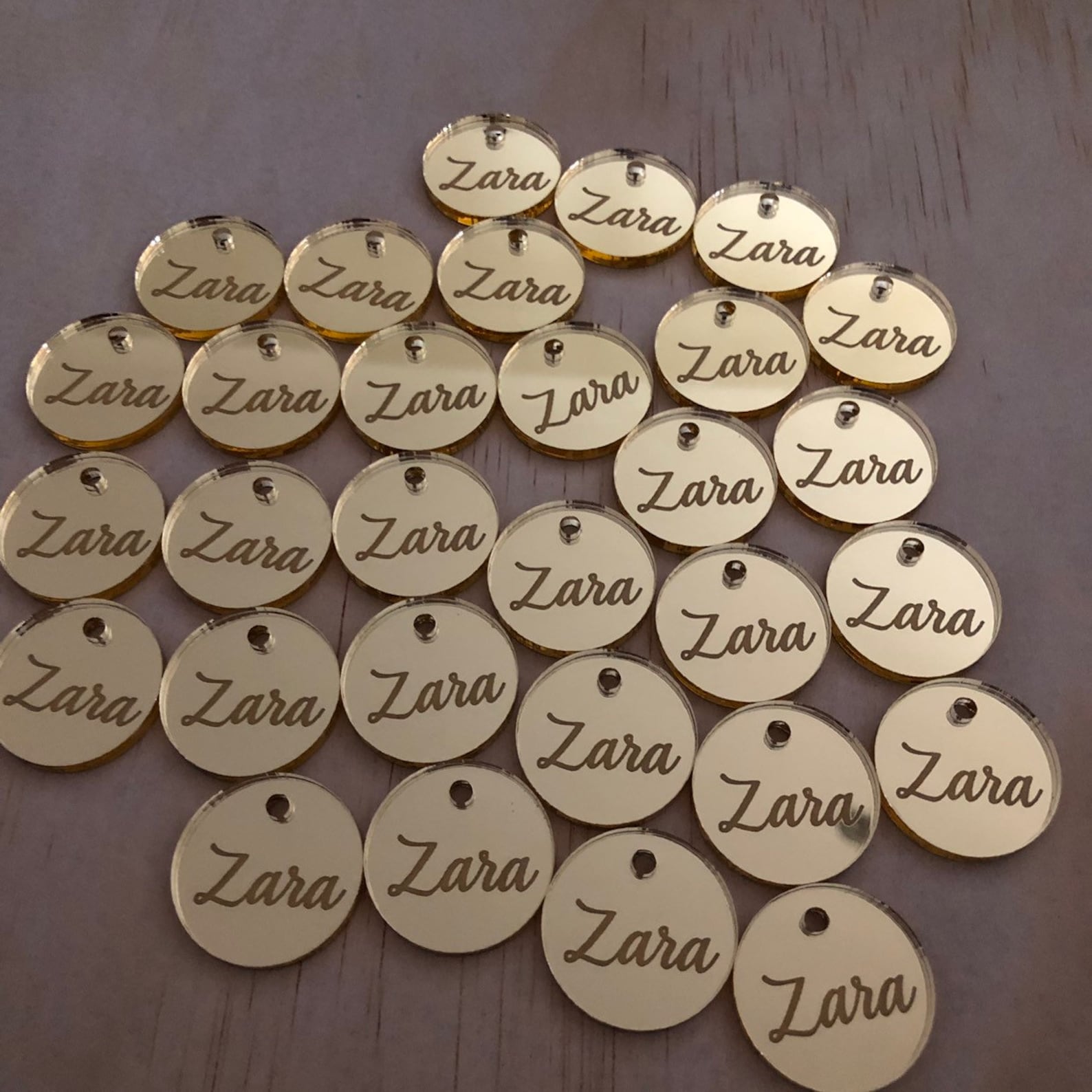 Acrylic Laser Engraved Round Circle Name Gift/favour Event | Etsy