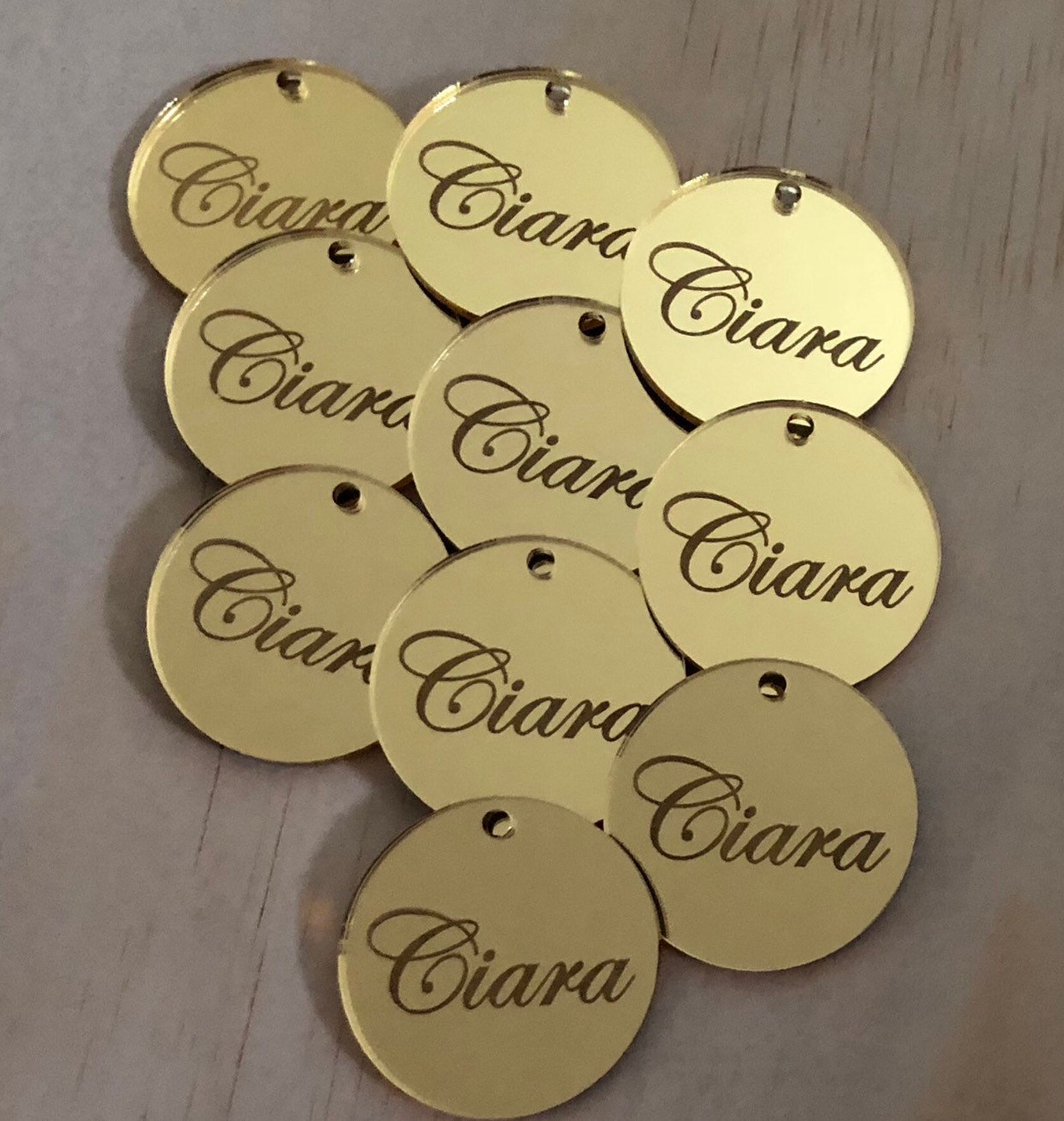 Acrylic Laser Engraved Round Circle Name Gift/favour Event Keepsake ...