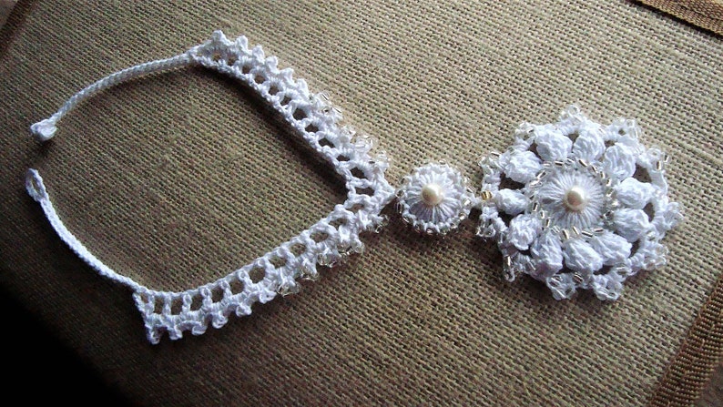 CROCHET Classic Beaded Necklace Pattern Crocheted White | Etsy