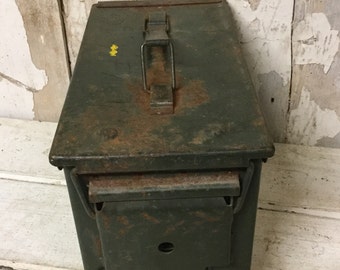 Vintage ammo box | Etsy