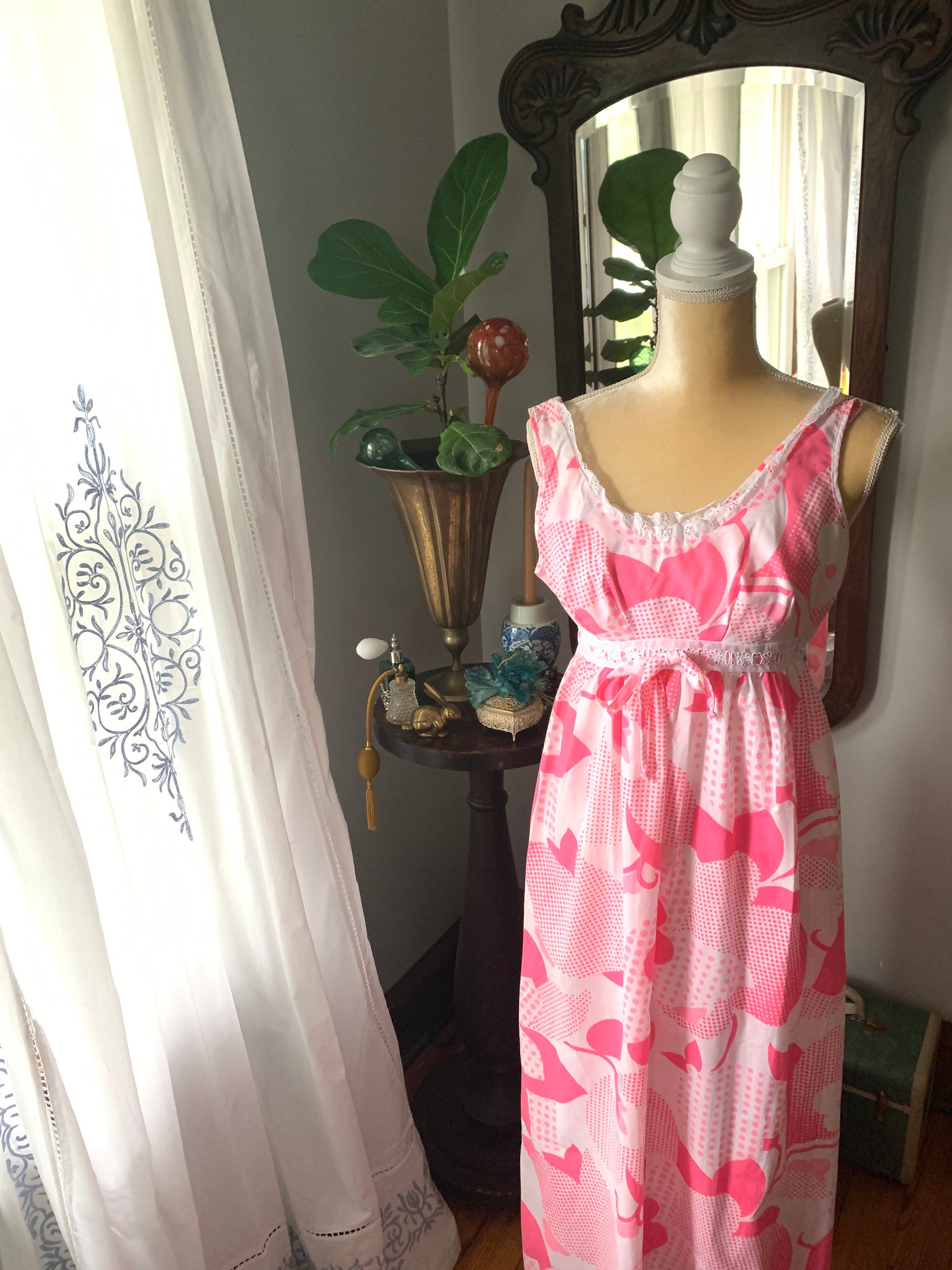 60s Suzy Star Nightgown Psychedelic Pink Dress Vintage Pink | Etsy