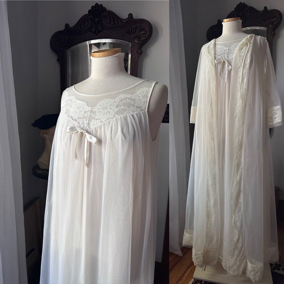 1960s White Nylon Nightie Set 60s Boudoir Set Vinta… Gem