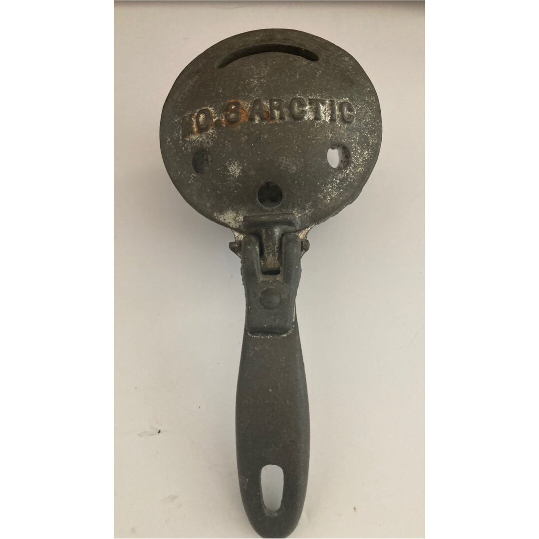 1800's Antique No. 3 Arctic Cast Iron Snow Ball Ice Scraper W/lid - Etsy