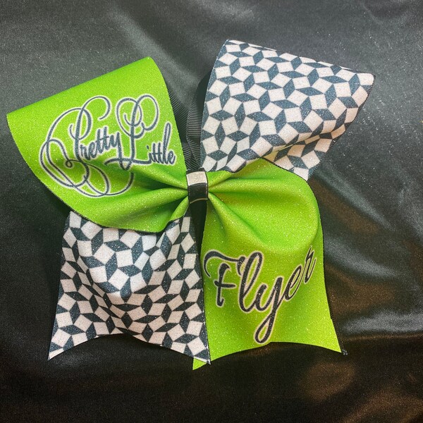 Pretty Little Flyer - Etsy