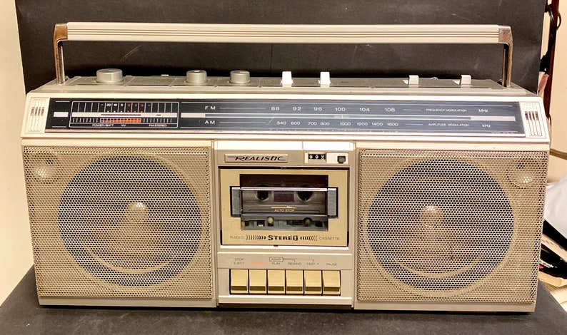 Vintage REALISTIC SCR-10 Boombox Ghetto Blaster Cassette Radio | Etsy