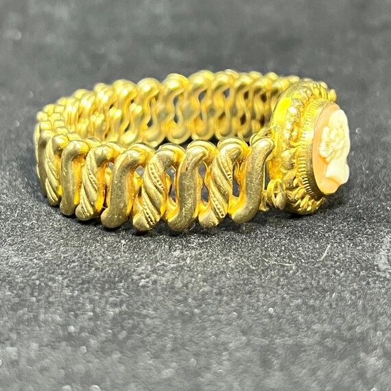 Vintage DFB Company Carmen Gold Tone Expandable Cameo… - Gem