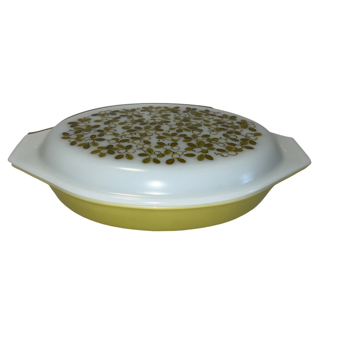Vintage Pyrex Verde Green 12 Oval Covered Divided Vegetable Bowl - Etsy