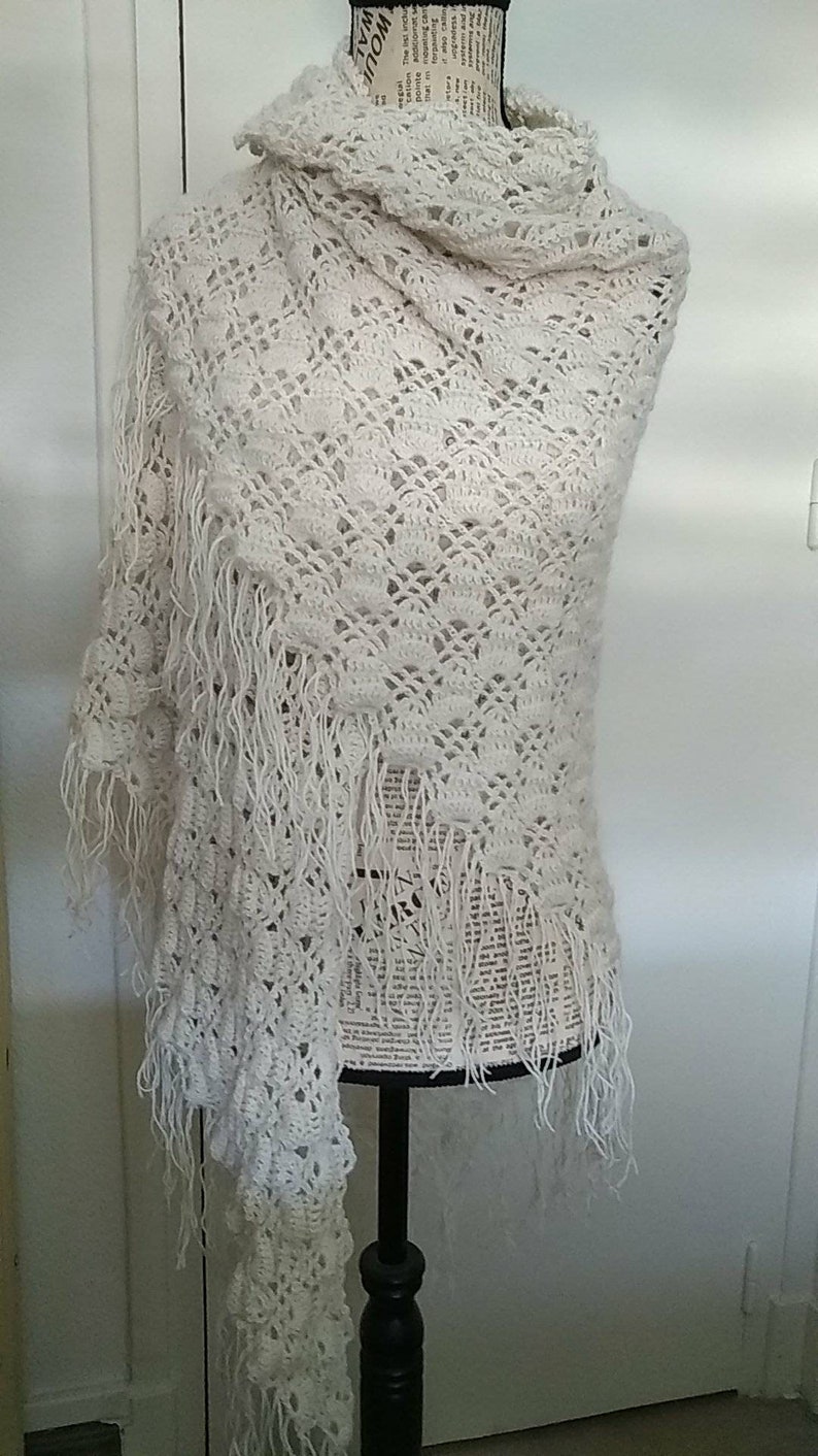 Châle blanc écru pure laine d'alpaga surfine fait-main au crochet pour ...