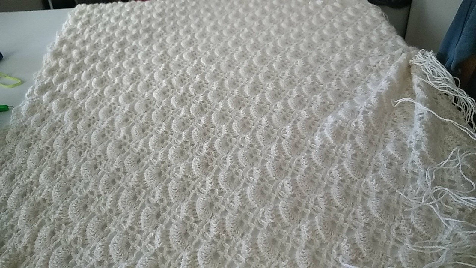Châle blanc écru pure laine d'alpaga surfine fait-main au crochet pour ...