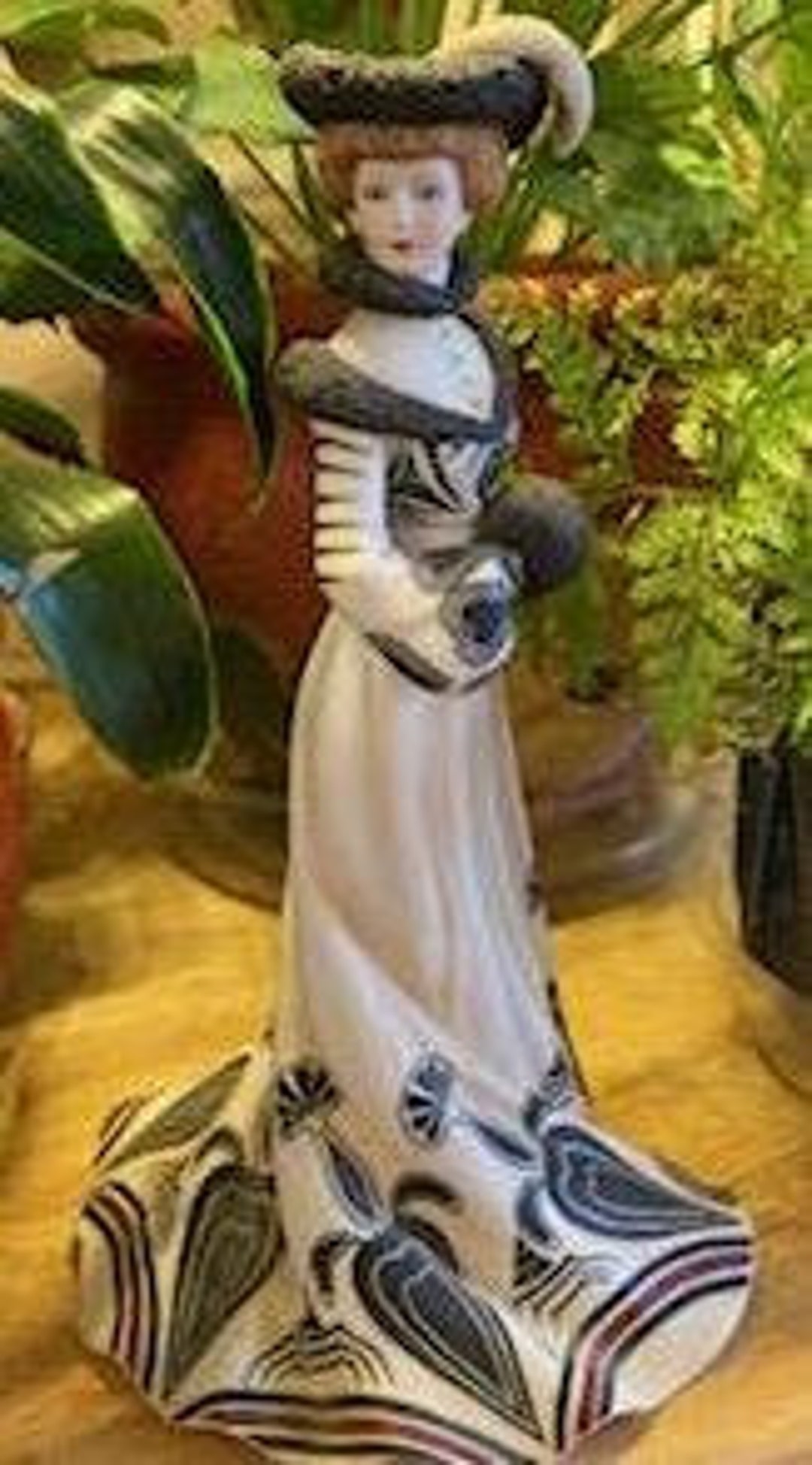 Lenox 1980's Fine Porcelain Sculpture tea at the Ritz Designed and ...