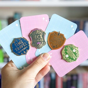 Time Traveller Enamel Pin - Time Travel, Whovian Gift, Dnd Gift ...