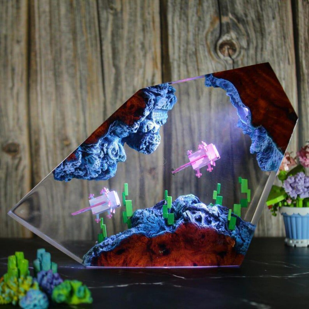 Axolotl Minecraft Resin Lamp, Diorama Minecraft Handmade Epoxy Lamp ...