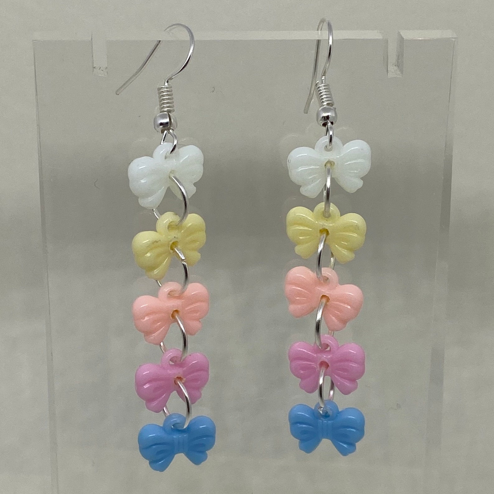 Long Cute Mini Bow Earrings Charms Acrylic Earrings E600 Kitsch Fun 6.5 ...