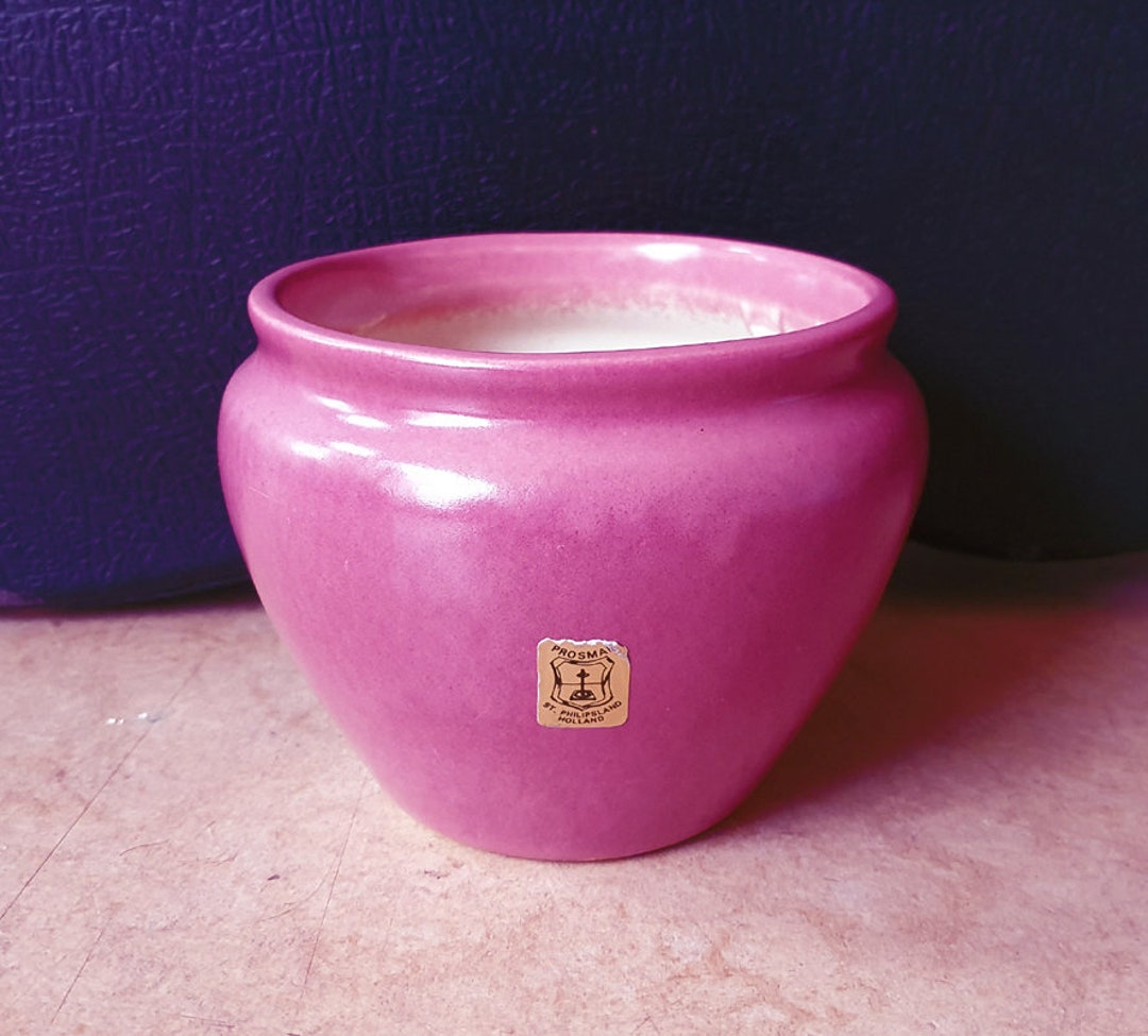 Prosman M1, Sint Philipsland, Zeeland, Netherlands: Minimalist Ceramic ...