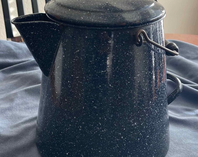 Vintage Large 1930’s Enamelware Black Speckled Cowboy Kettle, Coffee ...