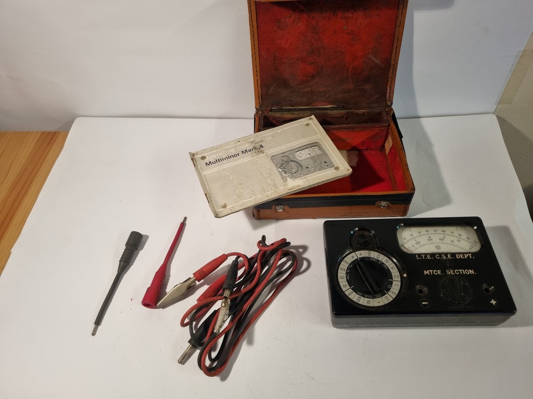 Vintage Bakelite Mk4 Multimeter AVO in Box. Perfect for Gift to Any ...