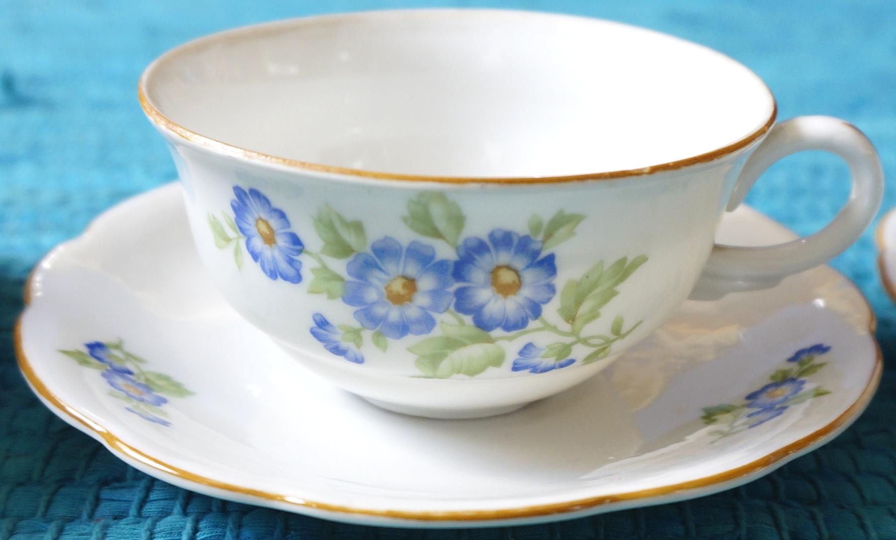 Vintage Czech Porcelain Set: 4 Tea Cups Saucers Sugarbowl | Etsy