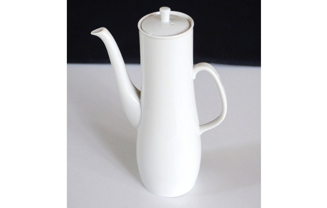 Slender White Coffee Pot. Design Edmond Bellefroid for Mosa, Service ...