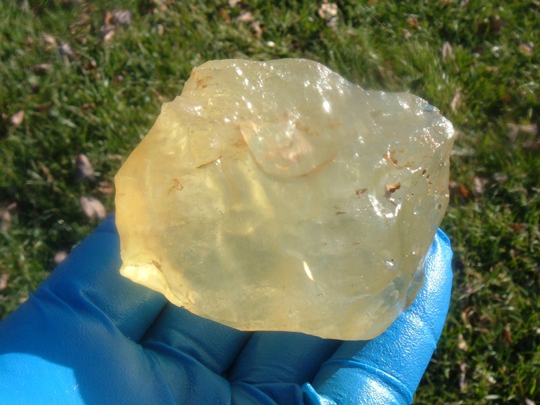 950 Carat Libyan Desert Glass Big Yellow Gem Meteorite Impact Tektite ...