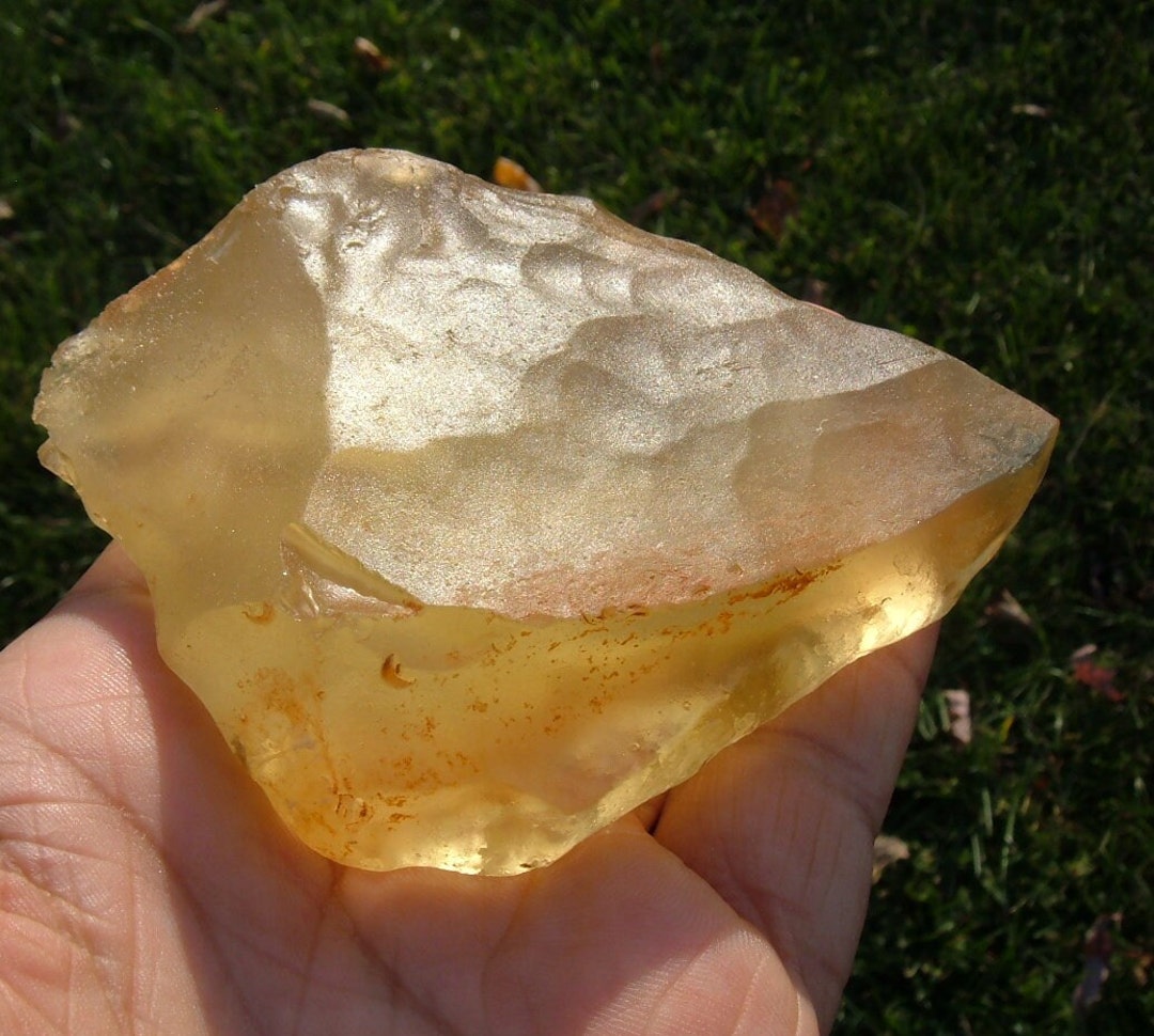1285 Carat Libyan Desert Glass flat super Yellow Gem Gold Meteorite ...