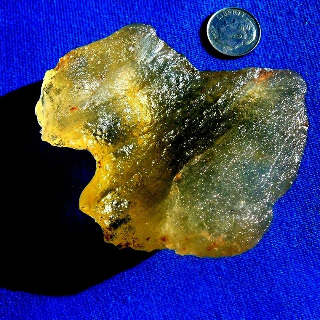 655 Crt Libyan Desert Glass ( Flat A+ Gem-yellow ) Gold Meteorite ...