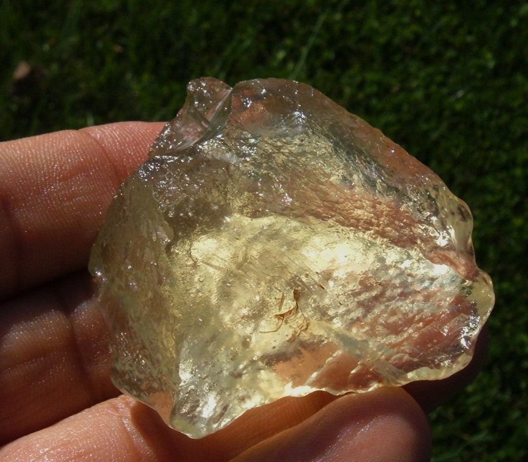 270 Crt Libyan Desert Glass Gold(yellow Crystal ) Meteorite Impact ...