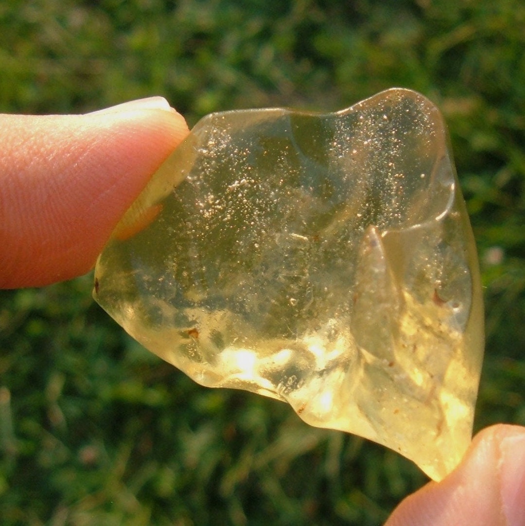 120 Carat Gem Libyan Desert Glass Gold Meteorite Impact Tektite egypt ...