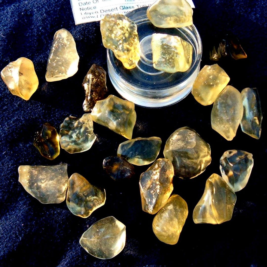 1250 Crt Libyan Desert Glass( 250 G Small Gems ) Meteorite Impact ...