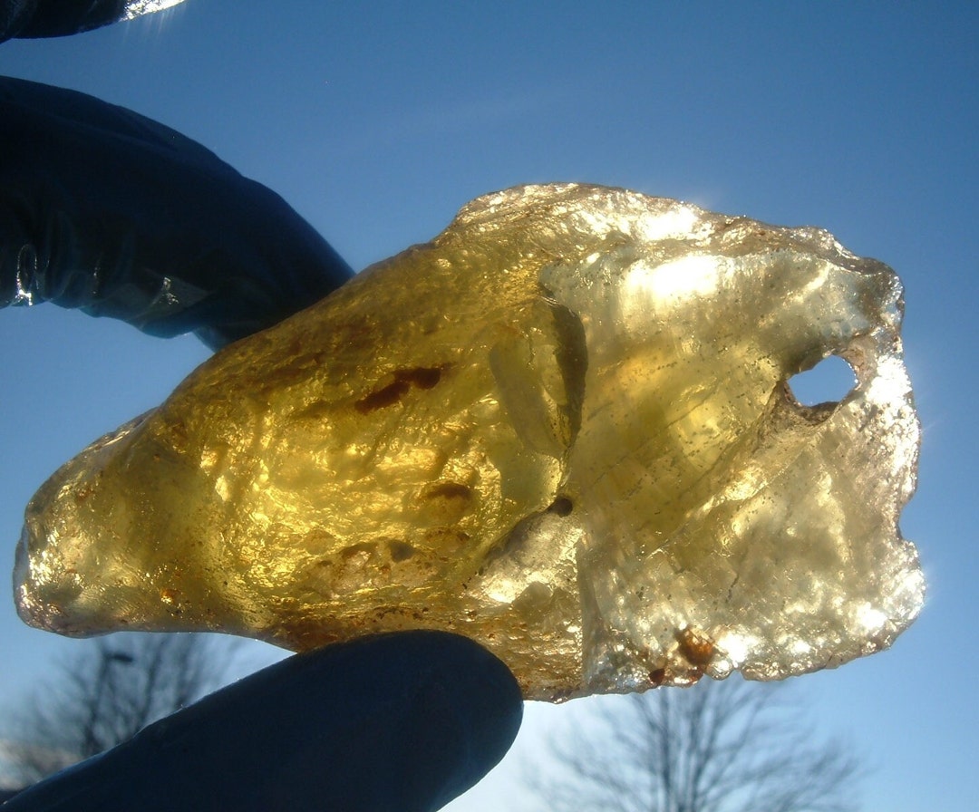 Libyan Desert Glass 1250 Carat Natural Hole Meteorite Impact Tektite ...