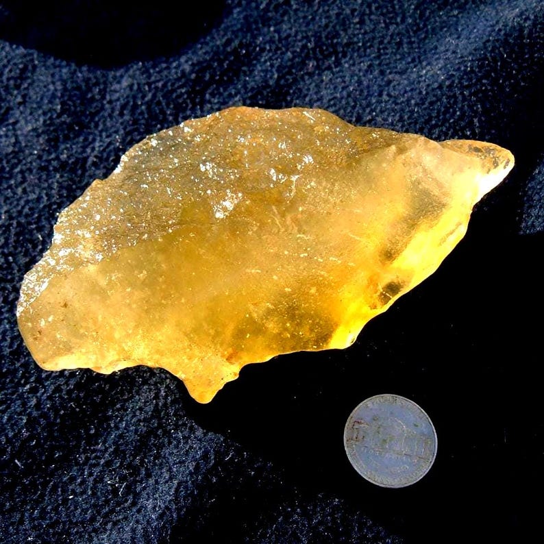 1384 Crt Libyan Desert Glass (stand Alone Display Crystal) Gold ...