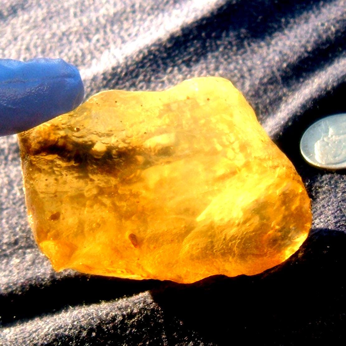 550 Crt Libyan Desert Glass (dark Lines ) Meteorite Impact Tektit ...