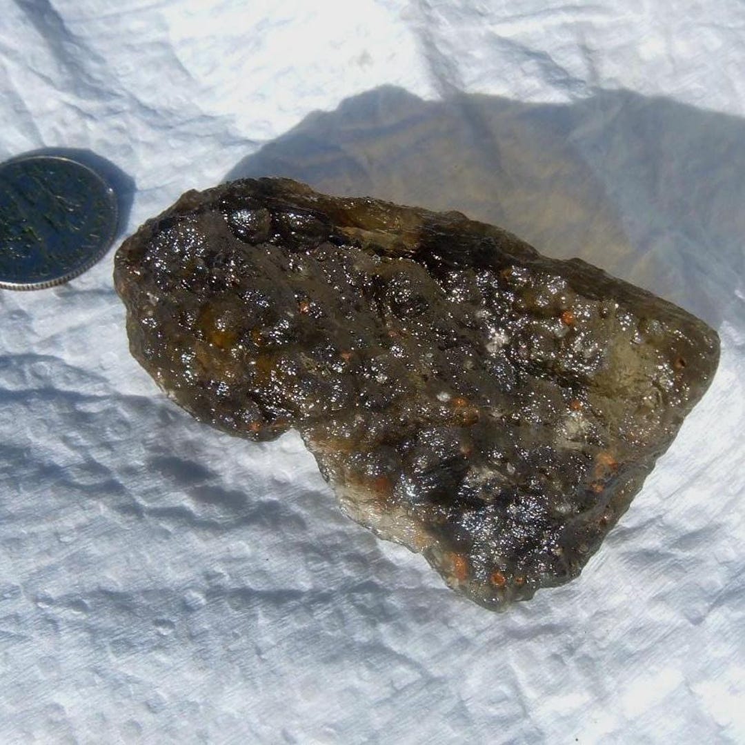 150 Crt Libyan Desert Glass ( Dark Gem A+ )gold Meteorite Impact ...