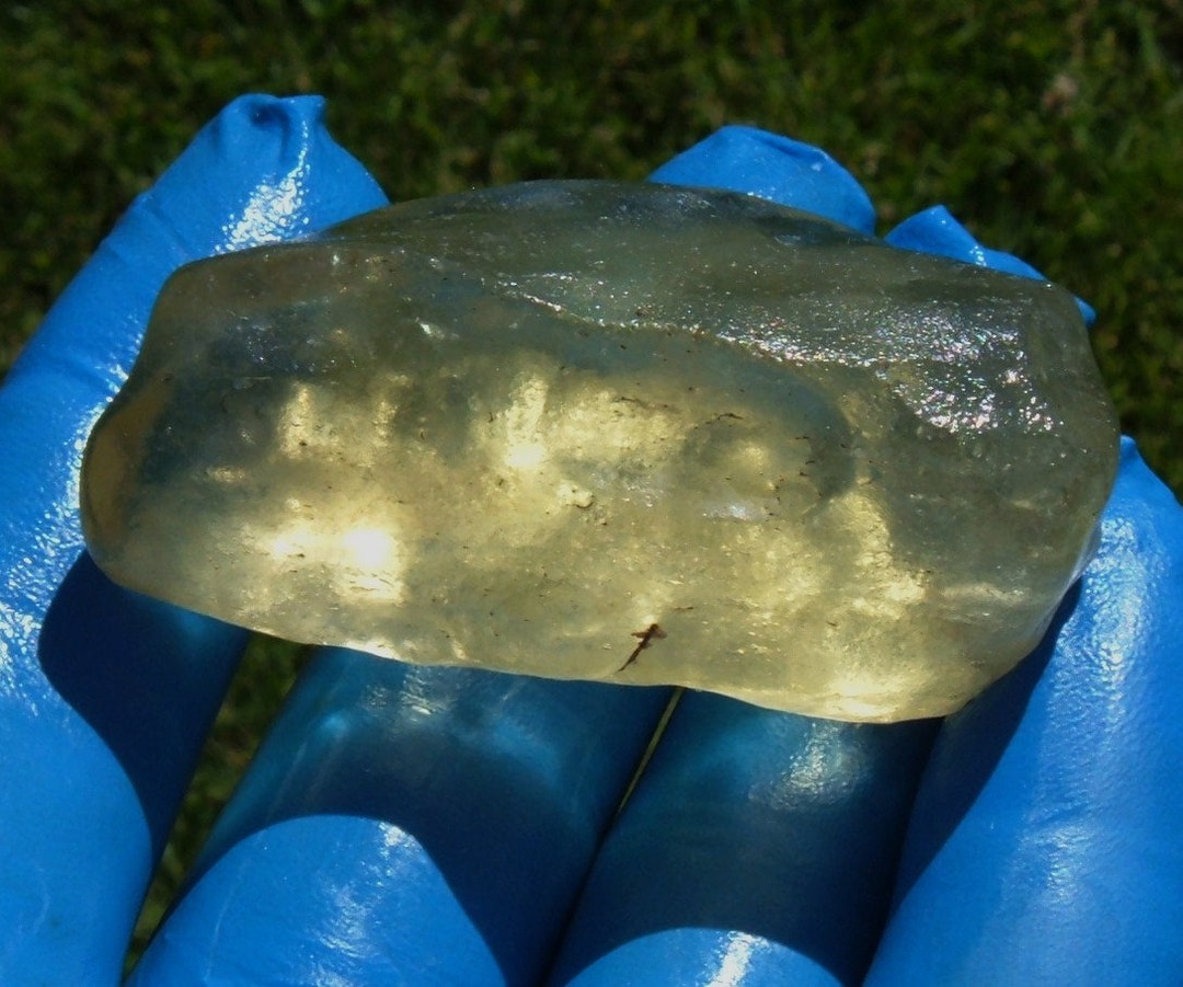 309 Carat Libyan Desert Glass Top Yellow Meteorite Impact Tektite egypt ...