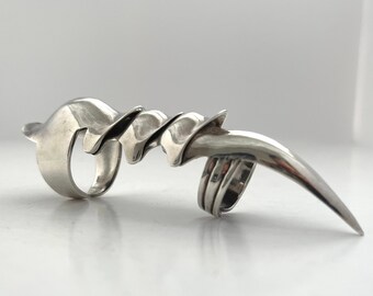 Gothic Finger Ring - Etsy