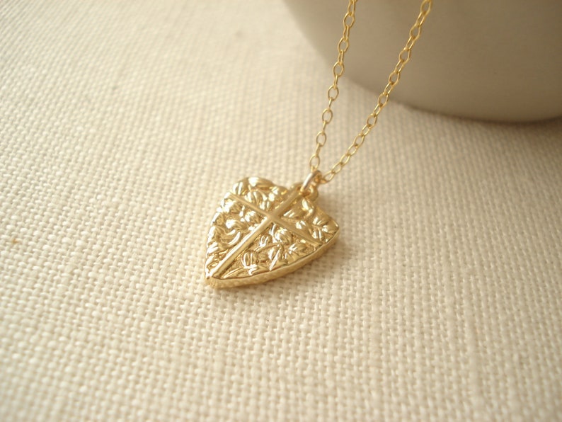 Shield Necklace...gold Cross Shield of Faith Pendant Charm - Etsy