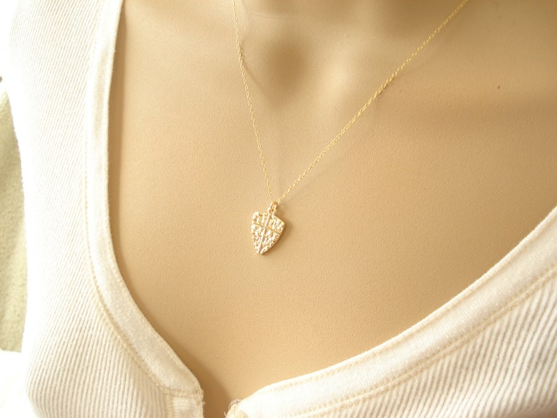 Shield Necklace...gold Cross Shield of Faith Pendant Charm - Etsy