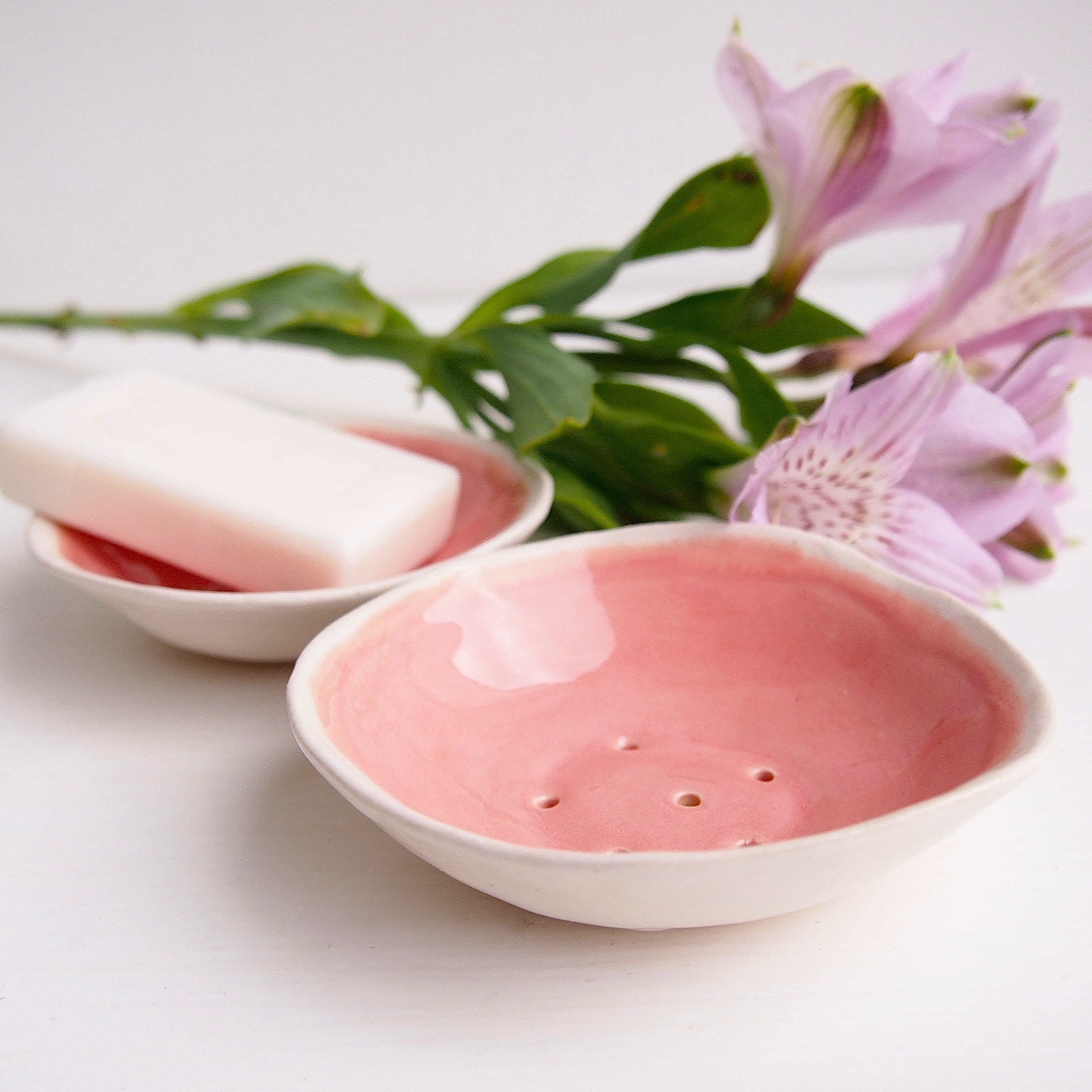 Handmade Pink and White Round Ceramic Soap Dish Pastel Pink | Etsy