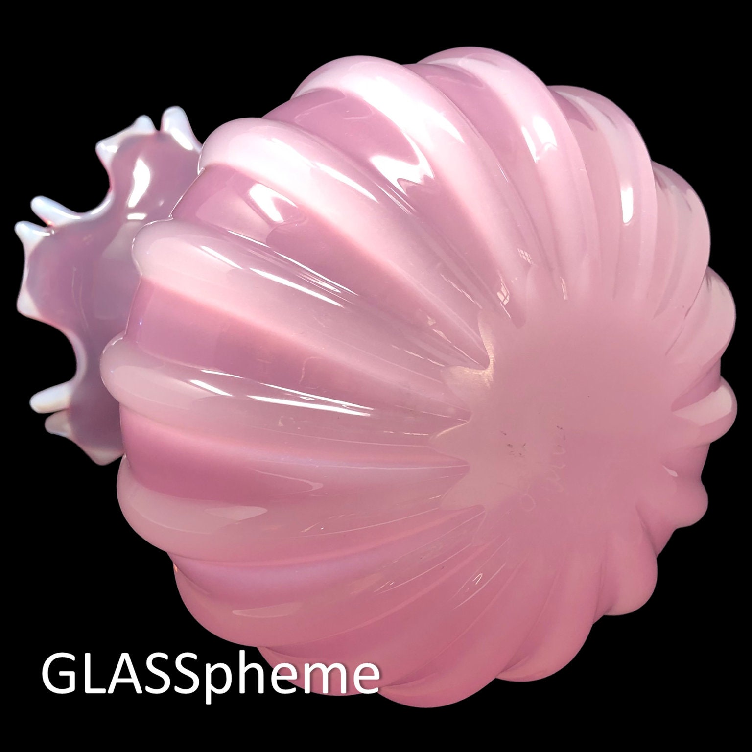 MAGNIFICENT MURANO Pink Opalino | Opalescent Glass Vase by Luigi Onesto ...