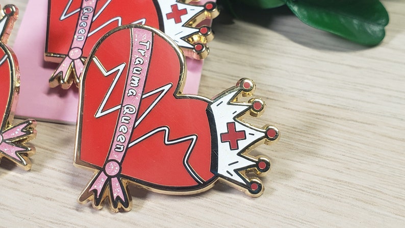 Trauma Queen Enamel Pin: Heart With Crown, Nurse Gift - Etsy