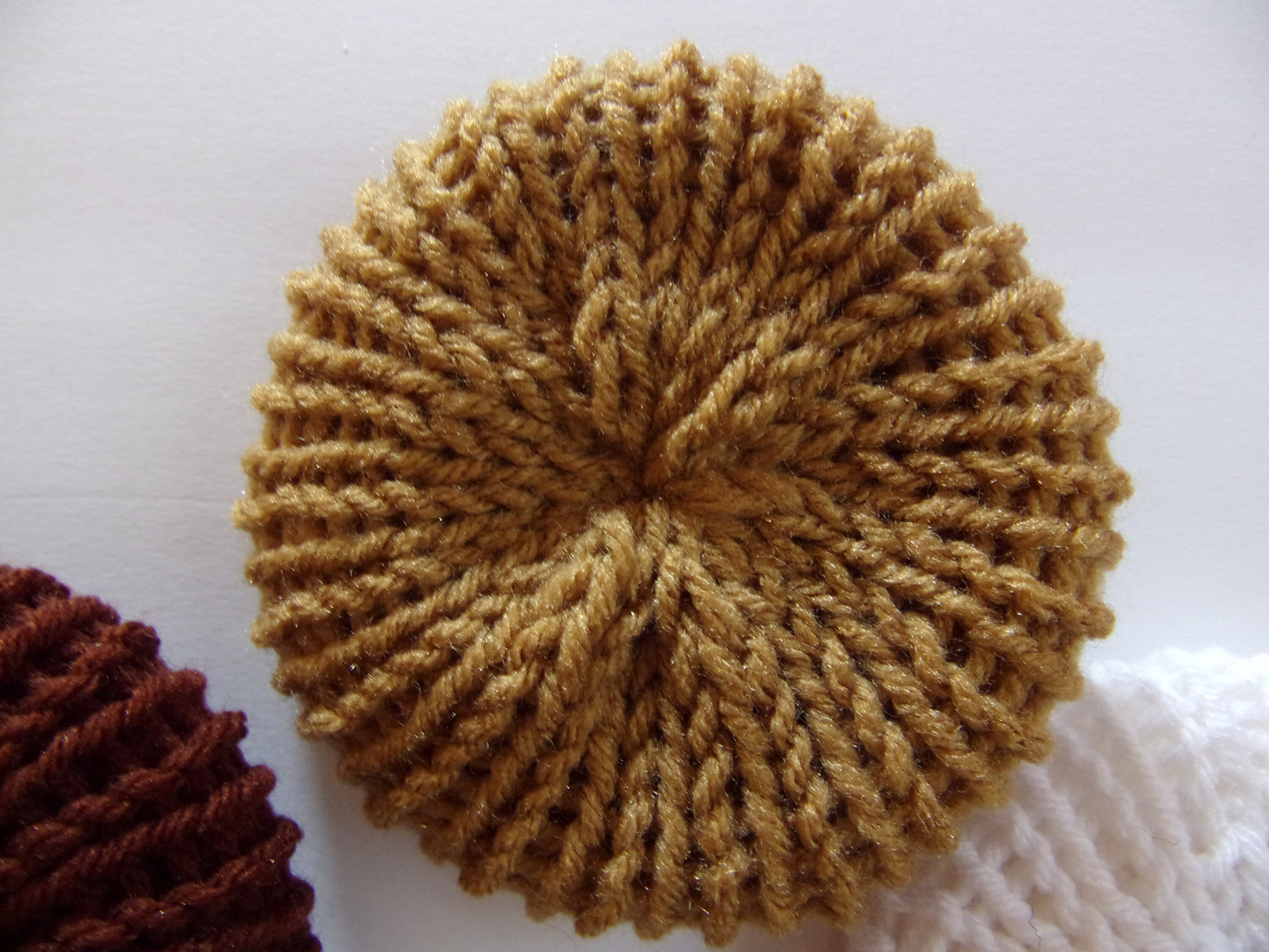 Knitted Sponge Set of 3 Brown and White Scrubby Sponge House - Etsy