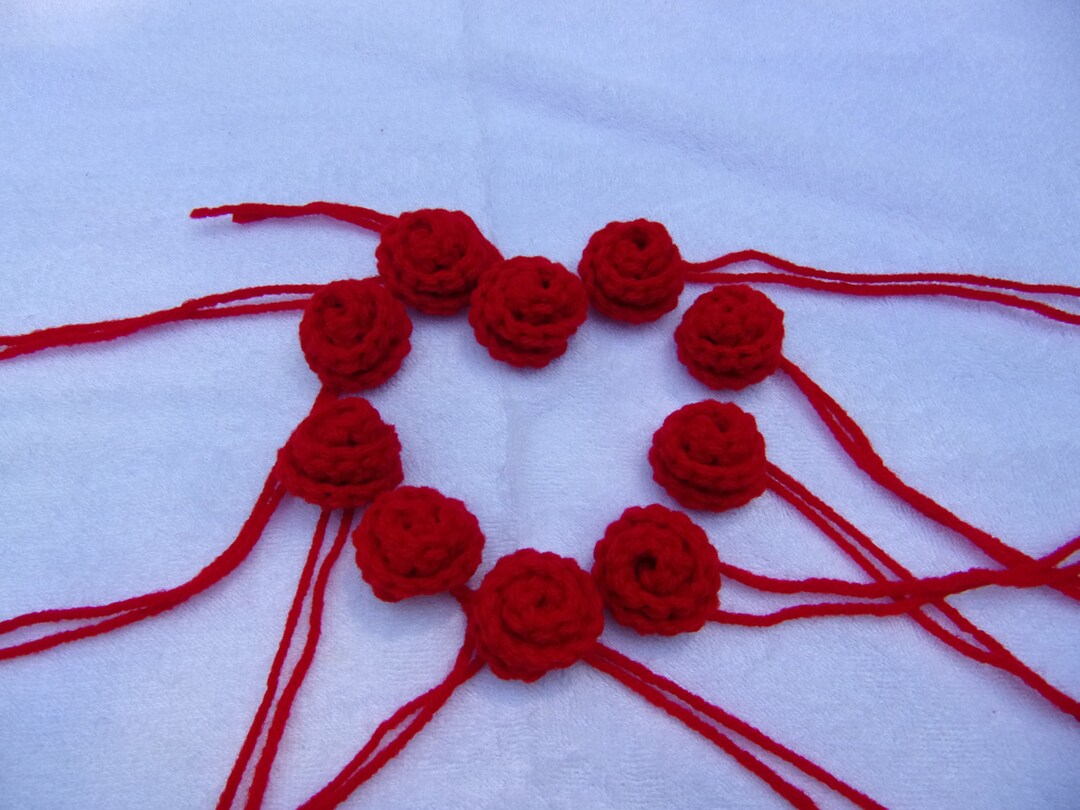 1" Red Rosettes Set of 10, Tiny and Simple Embellishment Red Rose ...