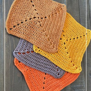 Granny Square Tutorial, How to Crochet a Solid Granny Square, No Seam ...