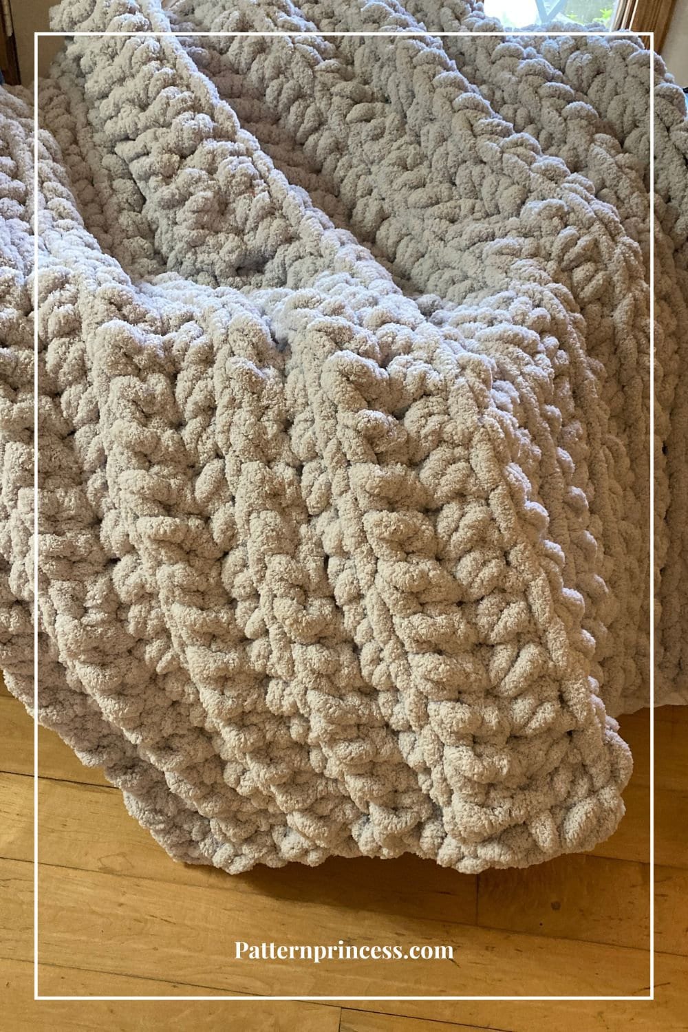 Easy Chunky Blanket Pattern, Big Bulky Afghan, 12 Hour Luxurious ...